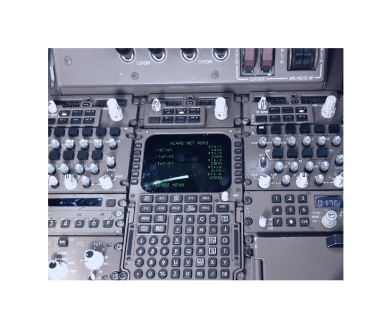 IOblend - Unlock new capabilities with real time ACARS data